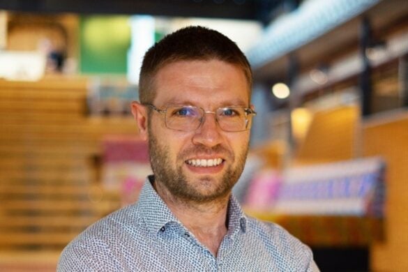 5 Q’s with Rossen Kolev, CEO of Smart Farm Robotix – Center for Data ...